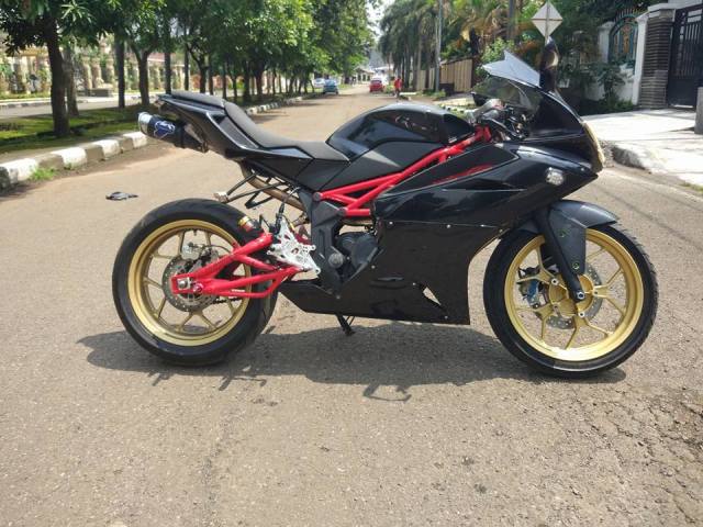 Mall 13 - Pasang Iklan gratis online - Minerva Megelli 250 Gen2 2014 ...